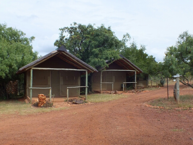 Thwane Bush Camp / The Donga - Afrikaland