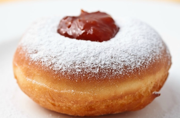 Mit ünneplünk ilyenkor és mitől búcsuzunk farasg napján,fánk és csőröge ...