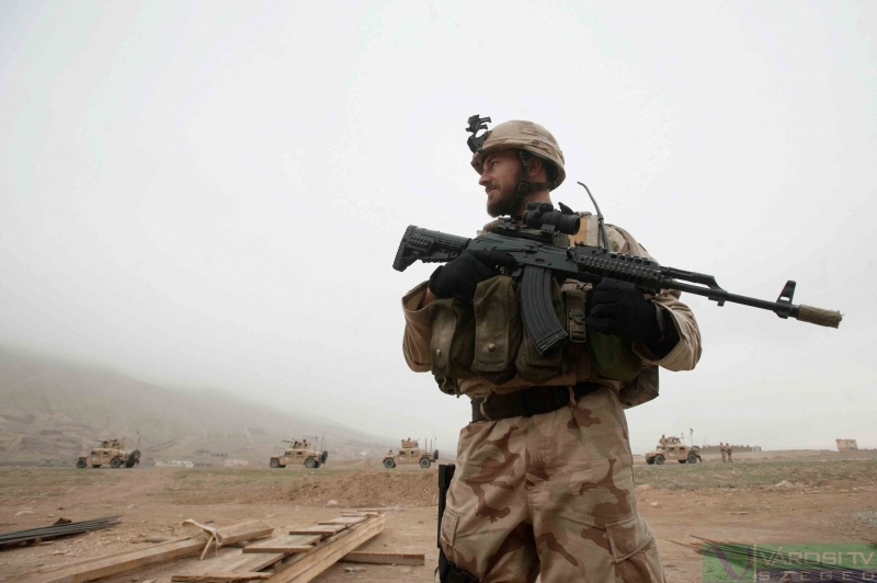 A 2013 photograph of combat soldier representatives - Combat Gear Blog