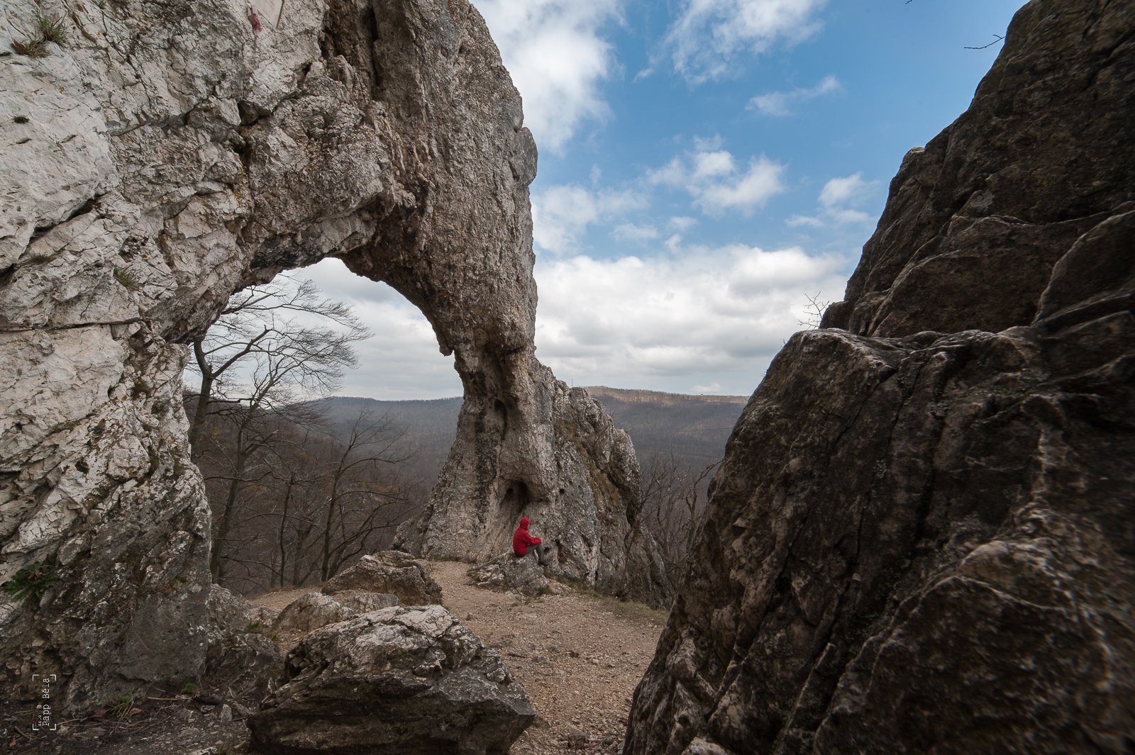 Pilisi kilátás - Crumbs Of Time