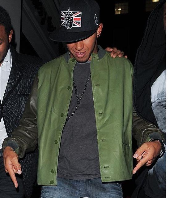 Lewis Hamilton hip-hop sztár lesz? - Száguldó cirkusz blog