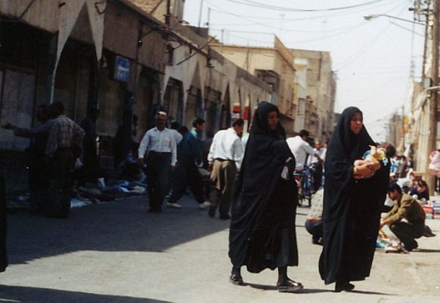 163. Jó Iránba mentünk 1. - Neccharisnya a csador alatt? - fotelkalandor