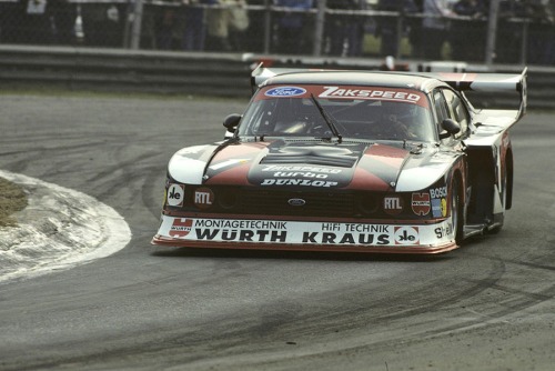 Group 5>> Zakspeed Ford Capri Turbo - Forma.Túra.Rally.