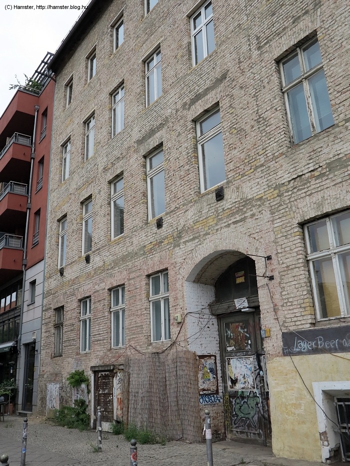 Lepukkant csavargás Kelet-Berlin szíve fölött - HamPLÓ