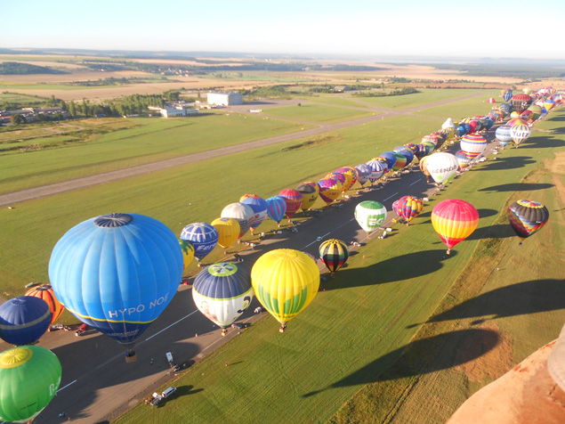 Magyar ballonosok a Hőlégballon Világtalálkozón - Hölgypilóták