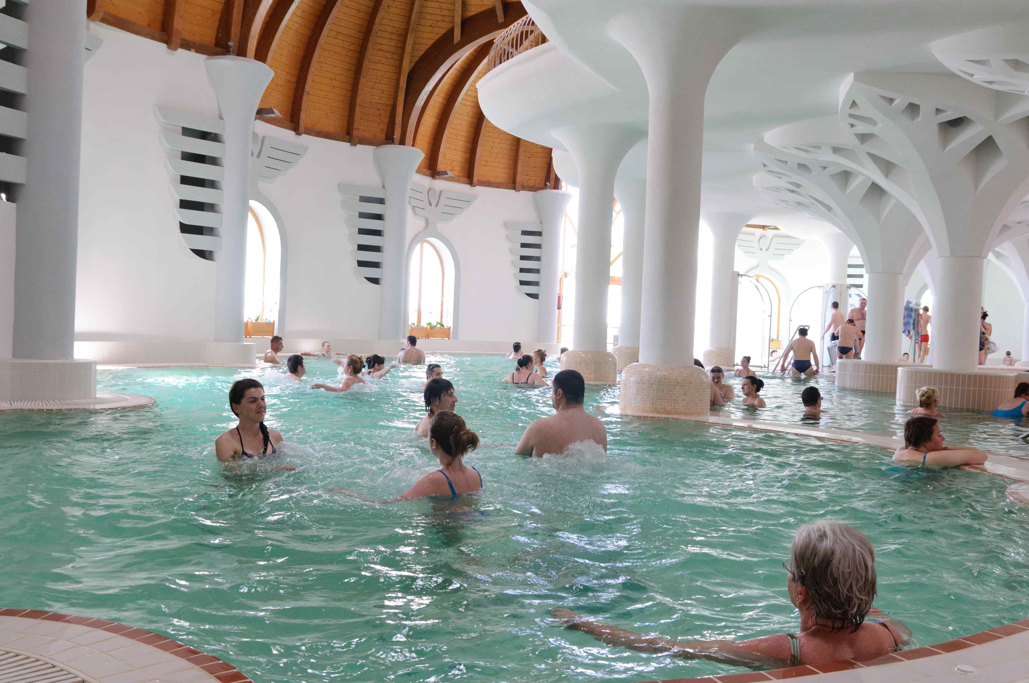 Fürdőkatedrális Makón - Itthon a Dél-Alföldön