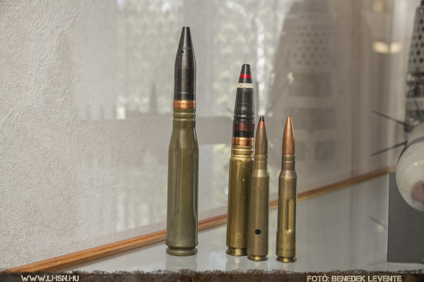 Szolnok Helikopter Bázis, Csapat Múzeum - Benedek Levente fotó és utazó ...