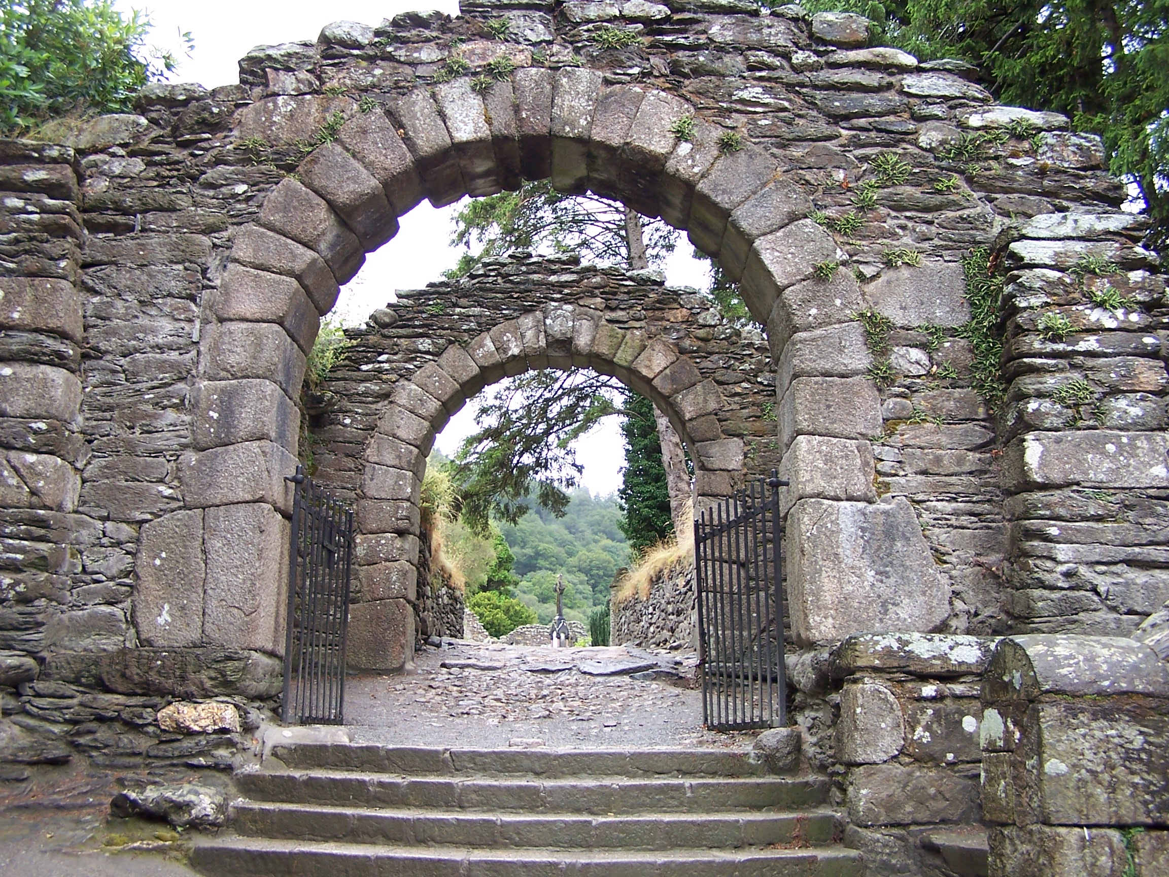 A két tó völgye, 'Gleann Dá Loch' - KELTA VÁNDOR