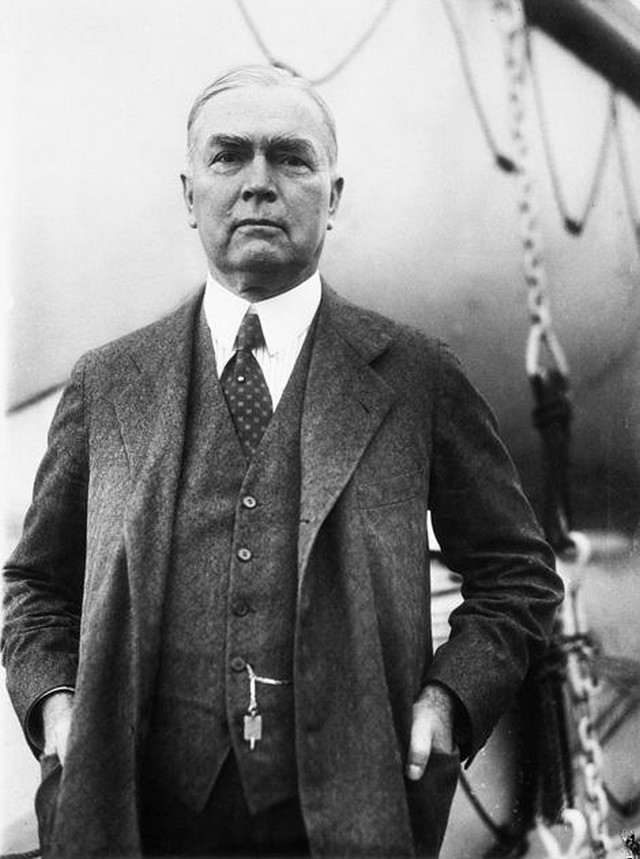 Akik lekésték a Titanicot - Kívül tágasabb