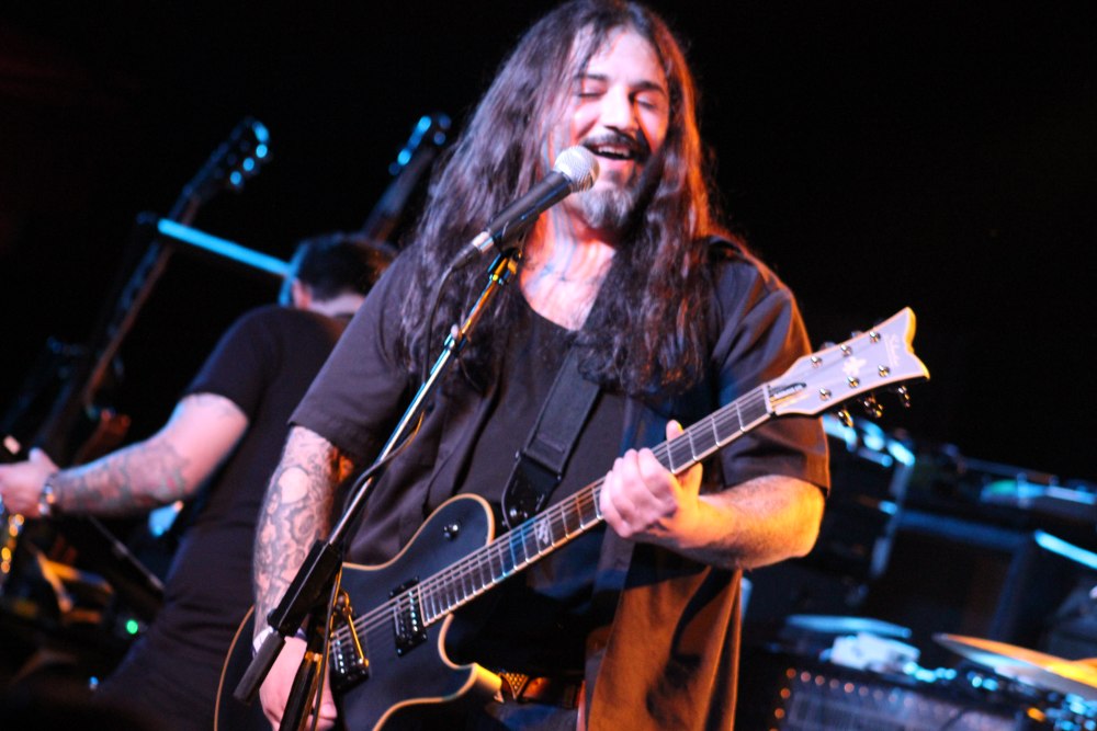 Pénteken A Pale Horse Named Death-koncert a Dürer Kertben - RockStation