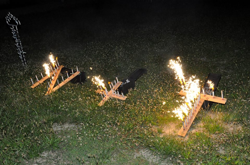 Írás tűzzel – látványos és emlékezetes ajándék - Vőfélyblog